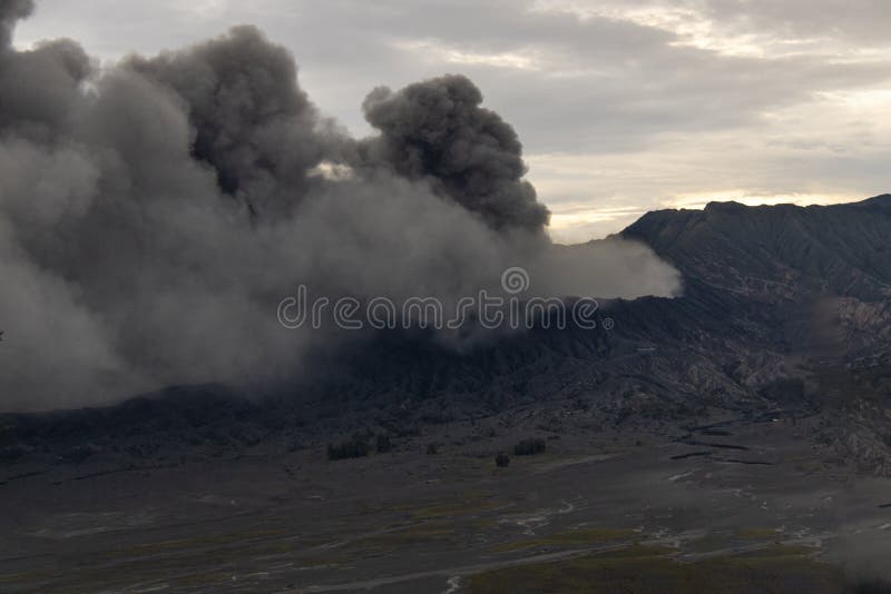 Mount Bromo Volcano Eruption Stock Image - Image of extreme, volcano ...
