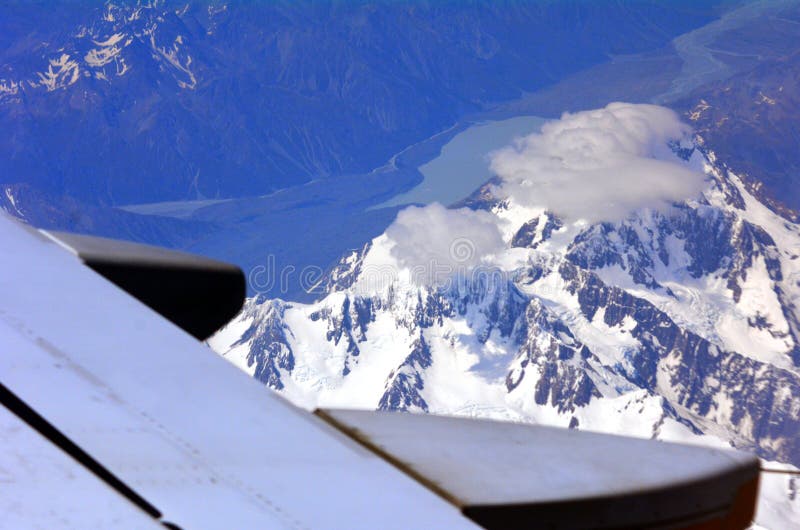 Mount Cook - New Zealand stock image. Image of range - 37584077