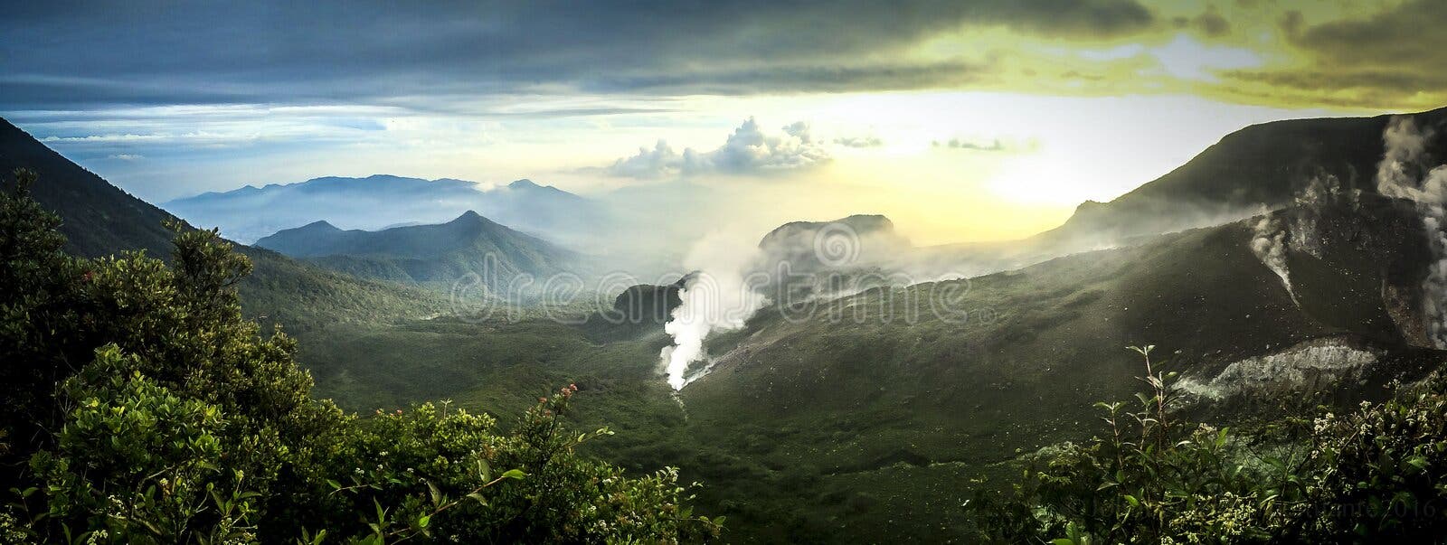 Mount Guntur sunrise stock image. Image of western, northwest - 91401535
