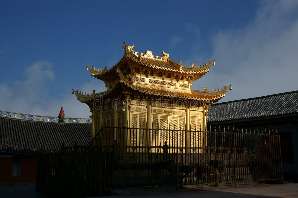 Mount Jizu stock image. Image of yulong, dali, xiake - 25958171