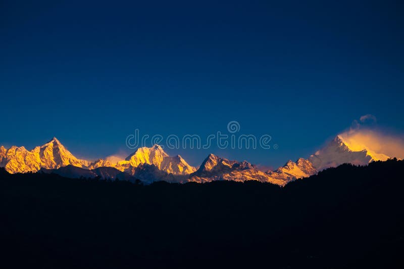 Mount Kanchenjunga stock photo. Image of scenery, height - 30080022