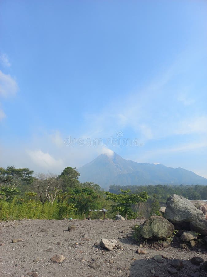 Mount Merapi Yogyakarta Indonesia Stock Photo - Image of alps, geology ...