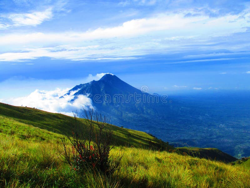 View on Mount Merbabu stock image. Image of peak, cloud - 128066457