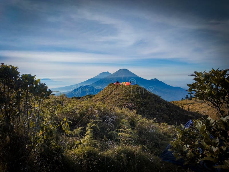 Mount prau in java editorial image. Image of mount, view - 262888300