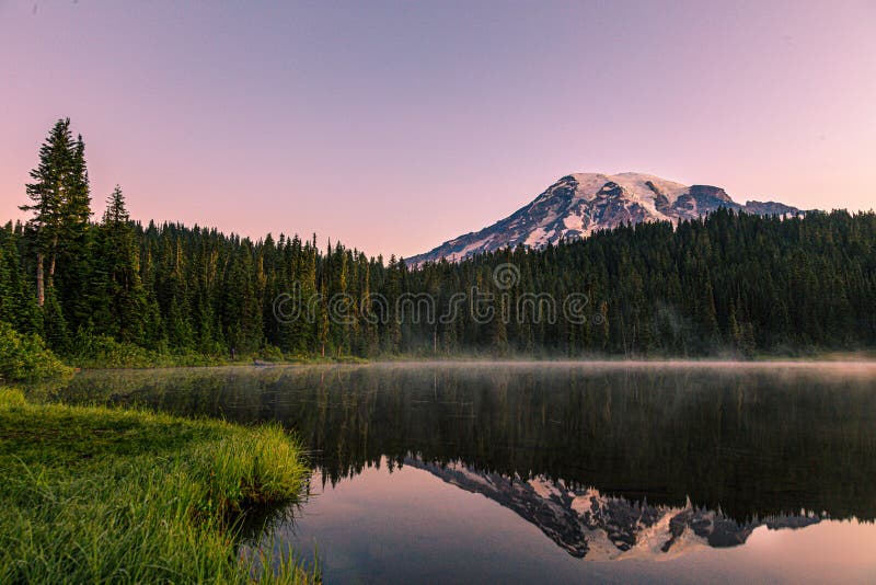 Mount Rainier Reflection Lake Stock Image - Image of environment ...