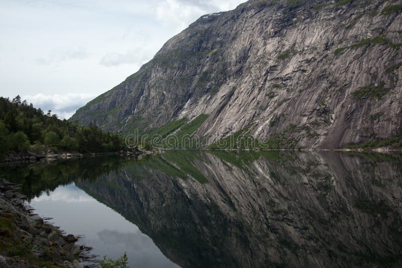 Mount reflection stock photo. Image of hardanger, outdoors - 26736844