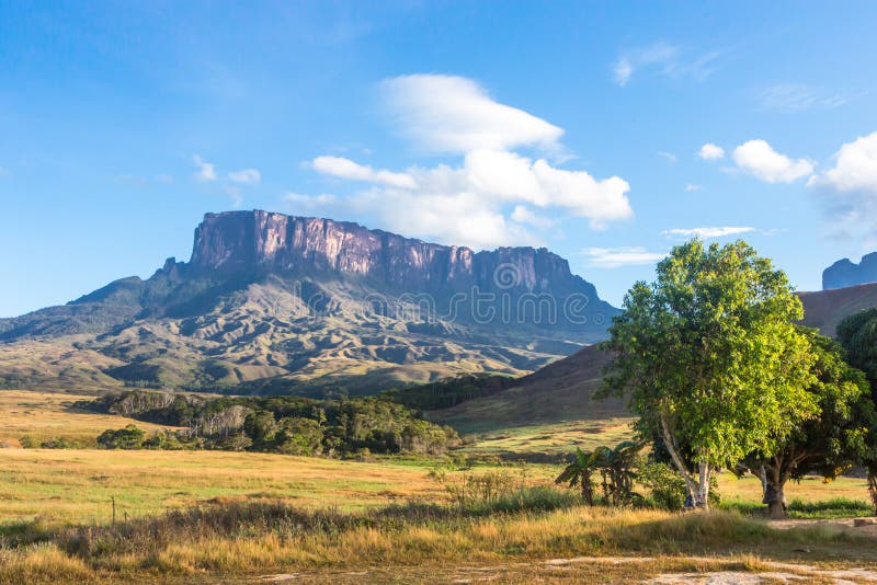 Mount Roraima stock photo. Image of mount, outdoor, climb - 103148554