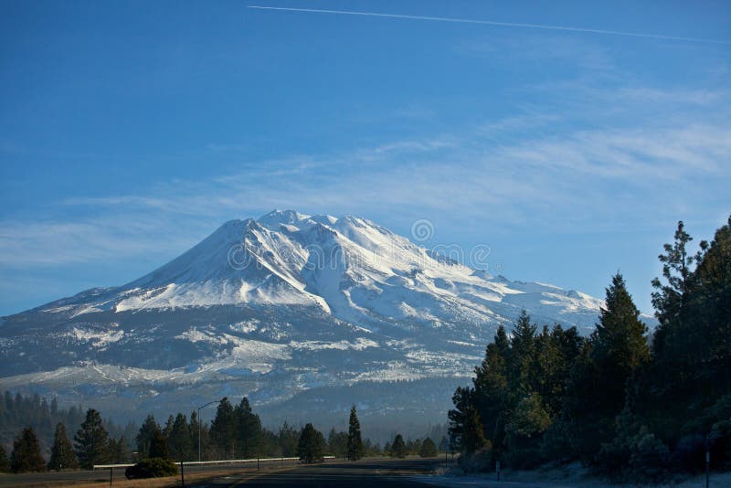 Mount Shasta, Cascade Mountains, California Stock Image - Image of ...