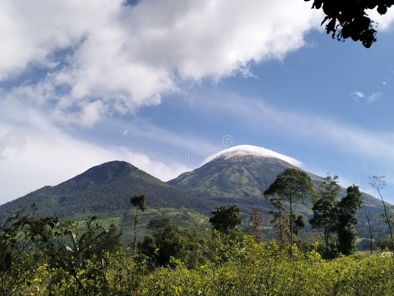 Mount Sindoro Sumbing Mount Sindoro, Central Java, Indonesia Stock ...