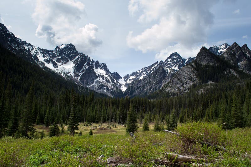 Mount Stuart Valley in the Alpine Lakes Wilderness Stock Photo - Image ...