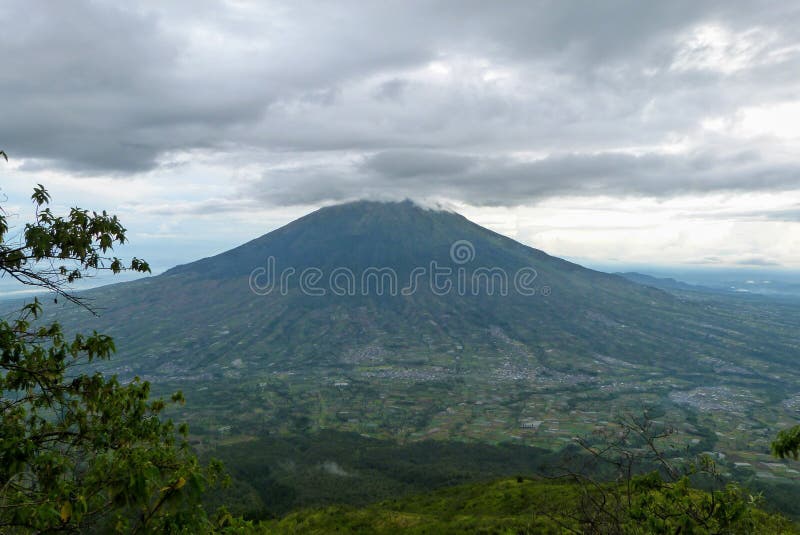 Mount Sumbing 3371 MASL stock photo. Image of hill, fell - 248754608