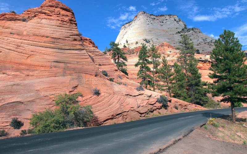 Mount Zion National Park stock image. Image of color - 16981195