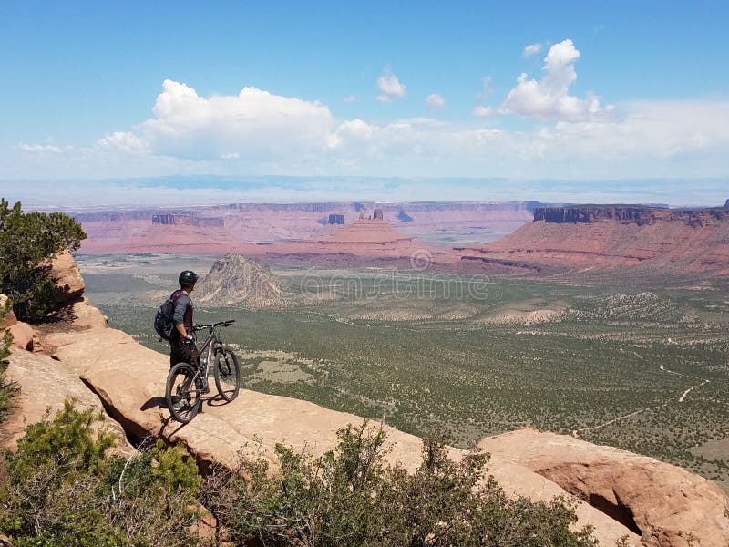 Mountain Biking Porcupine Rim Editorial Stock Photo - Image of ...