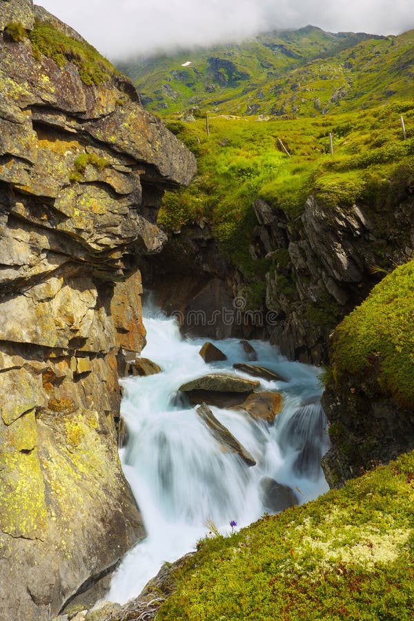 Mountain Brook stock image. Image of rocky, touristic - 90160617