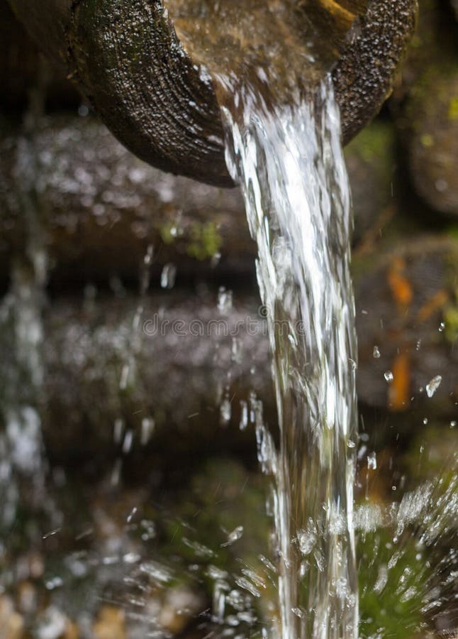 Mountain Brook. Wooden Log Well Stock Photo - Image of speed, clean ...
