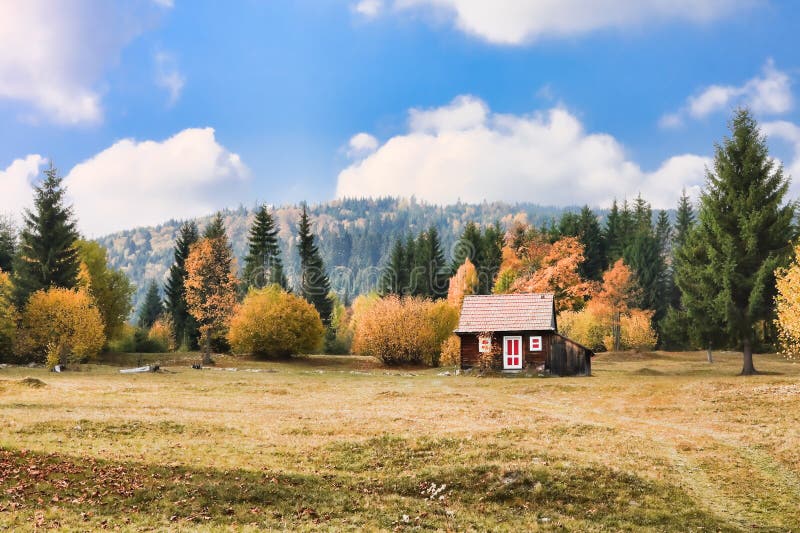 Mountain hut stock image. Image of carpathians, scenery - 11525331