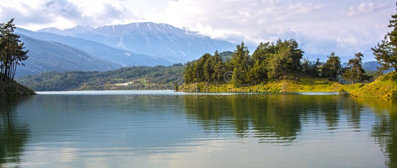Mountain lake panorama stock photo. Image of natural - 39773392