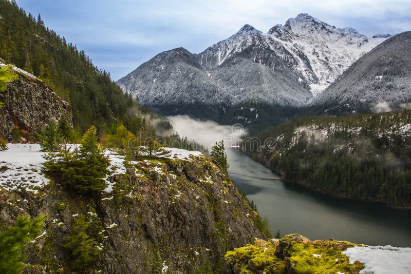 Mountain Landscape, Lake and Mountain Seattle, Washington State, USA ...