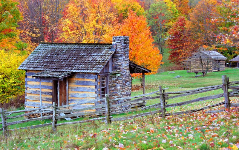 Mountain Log Cabins in Fall Stock Photo - Image of chimney, fall: 14278972