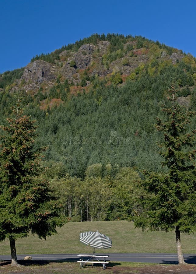 Mountain rest stop stock image. Image of umbrella, pine - 11251525