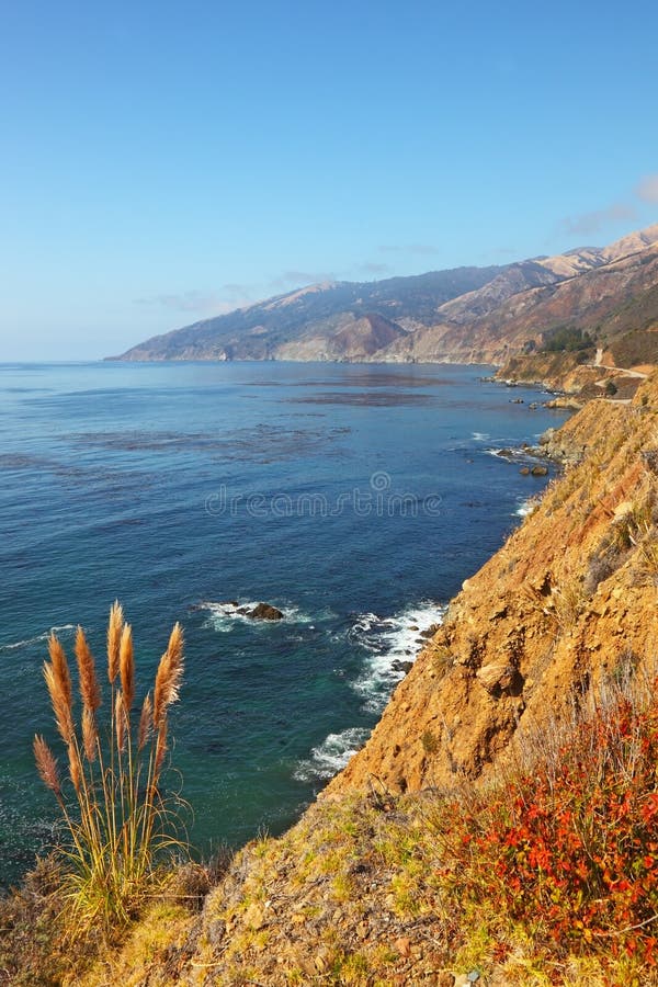 The Mountain Road on Pacific Coast Stock Image - Image of arch, freedom ...