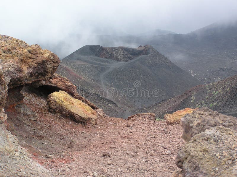 Mountain, Rock, Ridge, Geological Phenomenon Picture. Image: 124419299