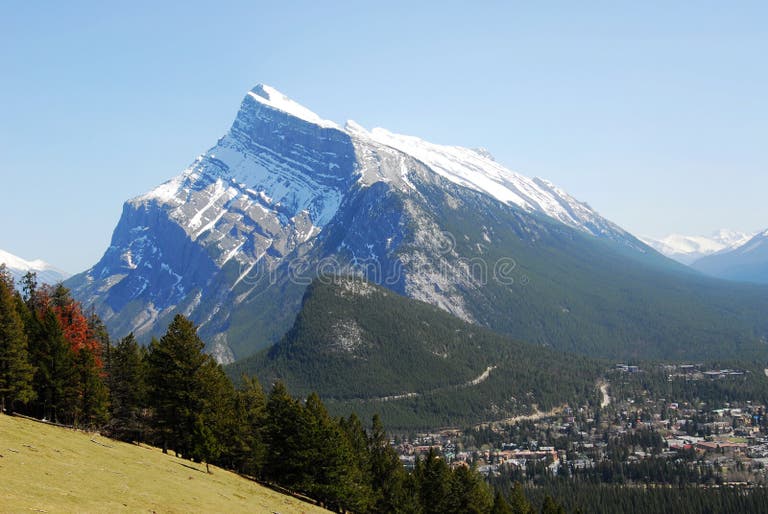 Mountain Rundle and Banff Town Stock Photo - Image of snowy, scene: 5249368