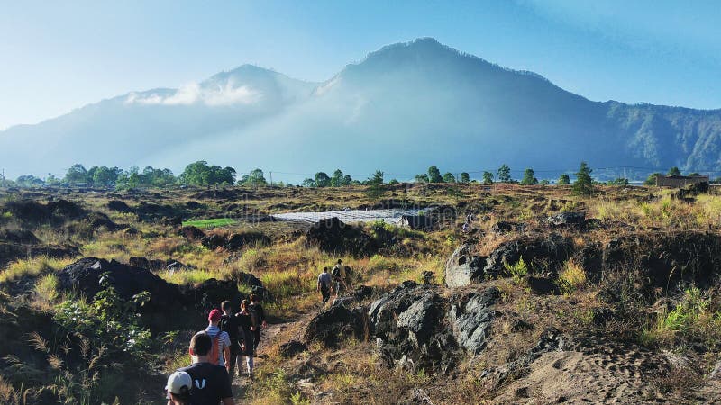 Mountain Top Hike with Group Editorial Photography - Image of hike ...