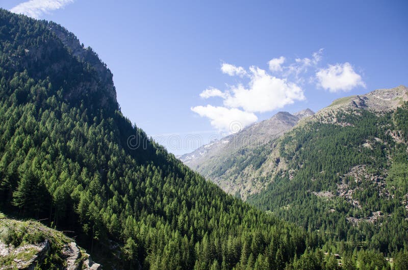 Mountain Valley stock image. Image of europe, rural, rock - 39907713