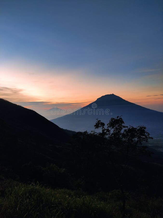 Mountain View of Sunrise in Beautiful Mountains Stock Photo - Image of ...