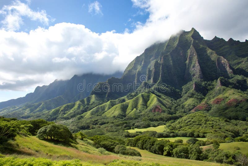 Mountains of Ahuimanu, Oahu, Hawaii - Tropical Landscape Stock ...