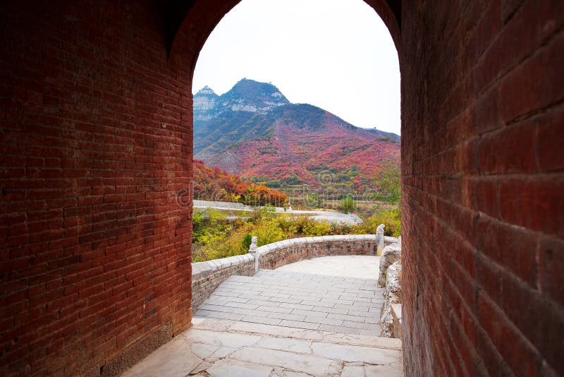 Mountains and arch stock image. Image of archway, architecture - 17440675