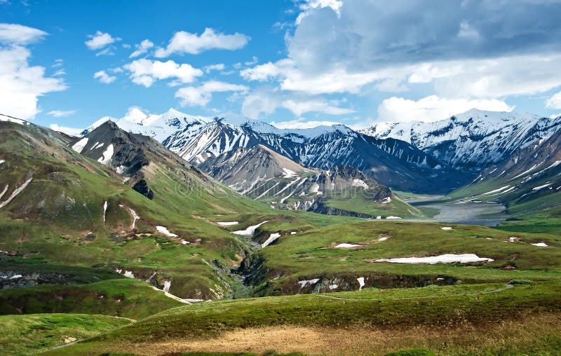 Mountains of Denali stock photo. Image of nature, landscapes - 27390944