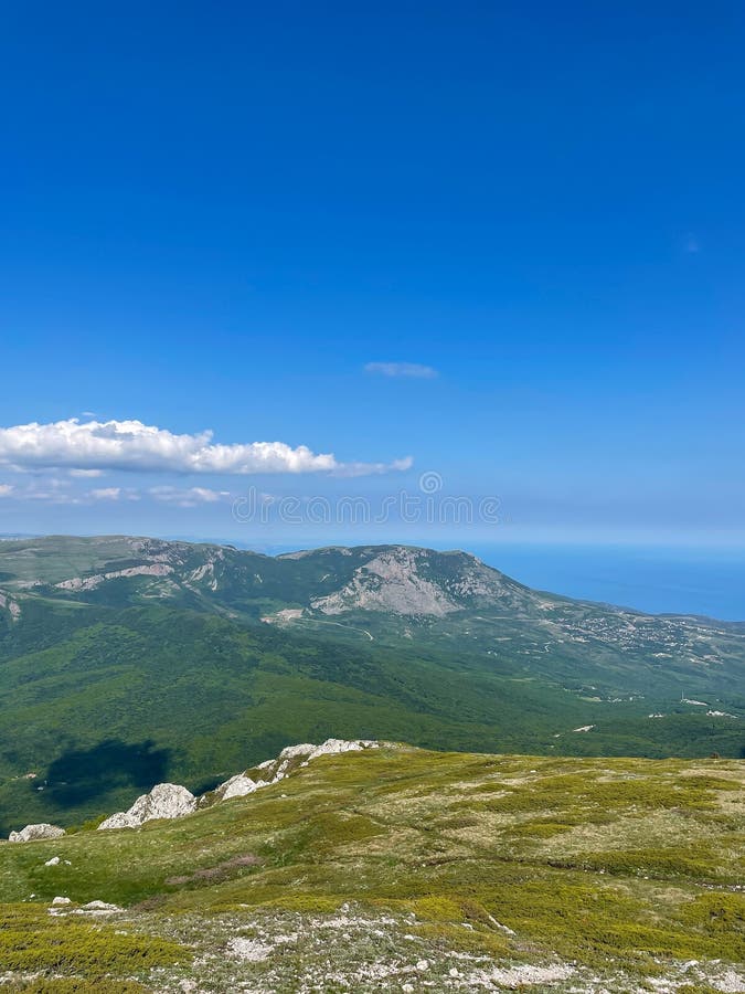 Blue Sky Beautiful Nature Green Forest Mountains Hiking Journey Stock ...