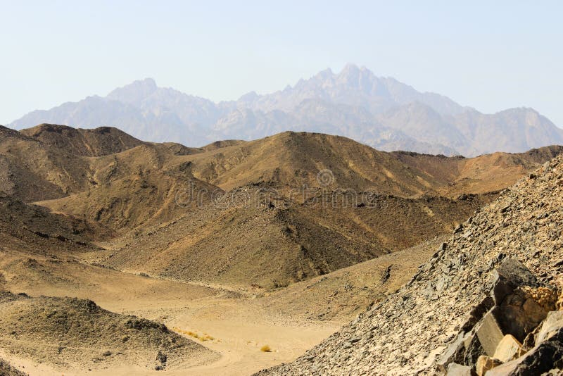 The Mountains of the Red Sea Stock Photo - Image of survive, sands ...