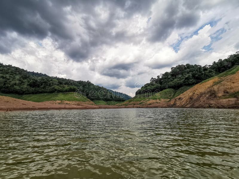 The Middle Island Water. Behind the Dam Stock Photo - Image of ...