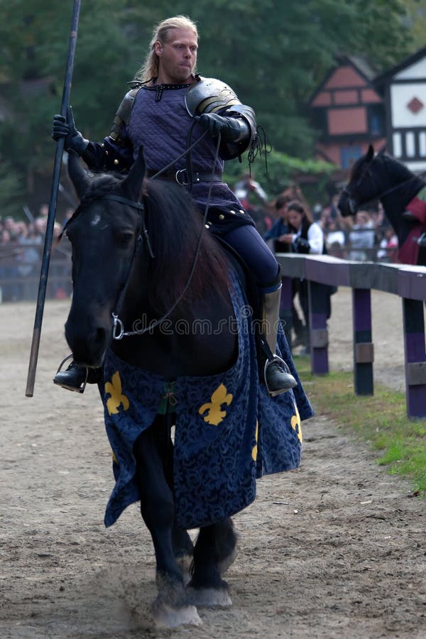 Mounted knight editorial stock image. Image of armour - 21255094