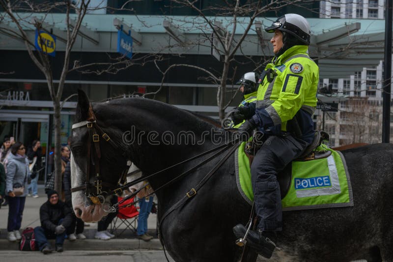 Mounted Police Patrol in Toronto Editorial Stock Photo - Image of ... Mounted Police Patrol in Toronto Editorial Stock Photo - Image of ...