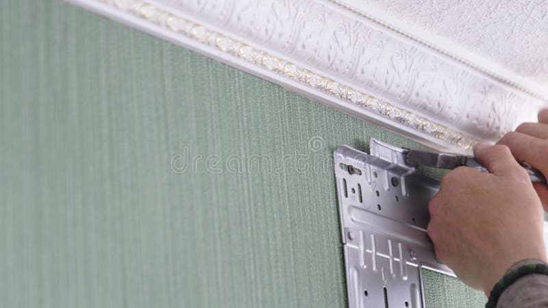 Mounting Bar for the Installation of the Indoor Unit of the Split ...