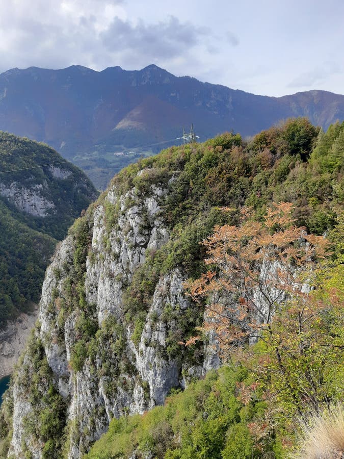 Mountins Italy Picture Nature Sky Stock Photo - Image of tree, mountins ...