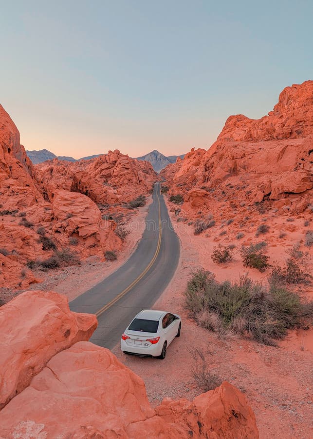 Mouse S Tank Road with White Car in Valley of Fire State Park, Nevada ...