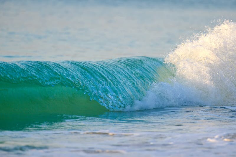 Fond Abstrait De Vague Verte Photos Stock - Téléchargez 236 Photos ...