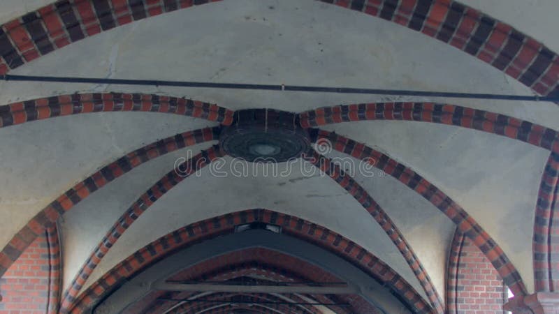 Movement of the Camera Vaults of the Arches Brick Structure of the ...
