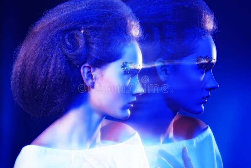 Movimento da sombra foto de stock. Imagem de preto, povos - 28590984