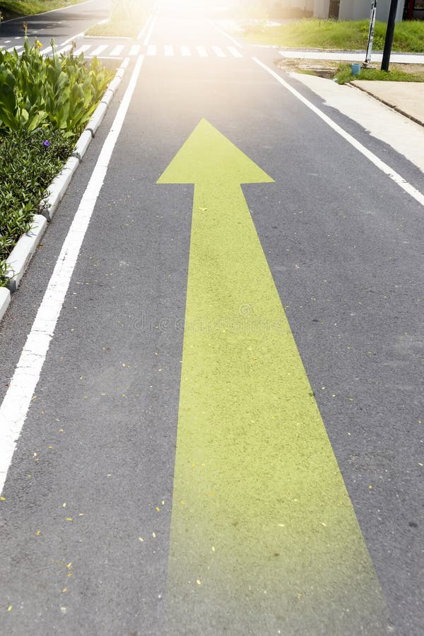 Moving Background Abstraction Reaching the Objective,the Idea of Moving ...