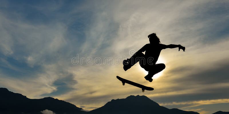 Moving and Dynamic Man Using Skateboard Stock Image - Image of dynamic ...