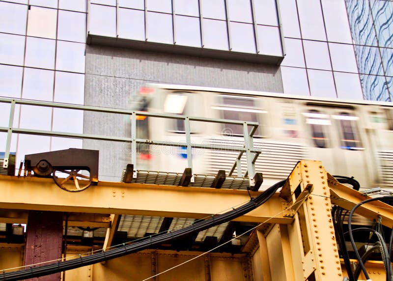 Moving Elevated "el" Train, Part of Chicago`s Iconic Transit System ...