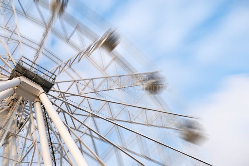 Moving Ferris Wheel in Motion Stock Photo - Image of circle, landscape ...