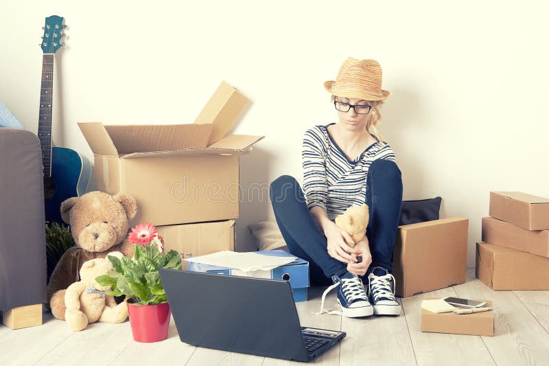 Moving home stock image. Image of lifestyle, happiness - 98370985