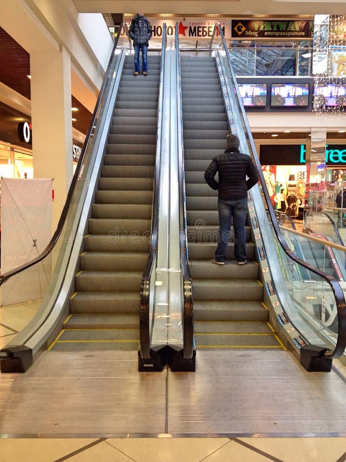 Moving staircase editorial stock image. Image of people - 51196724